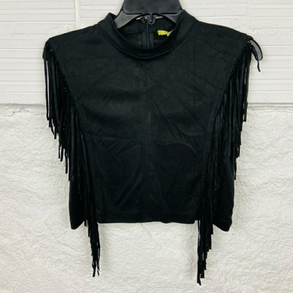 Gianni Bini | Tops | Gianni Bini Boho Fringed Cropped Top | Poshmark